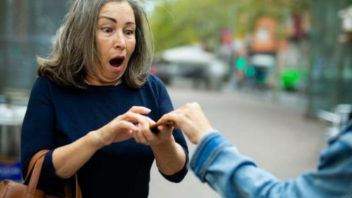 Local CPF Warns of Increasing Cellphone Snatching Incidents in Sinoville