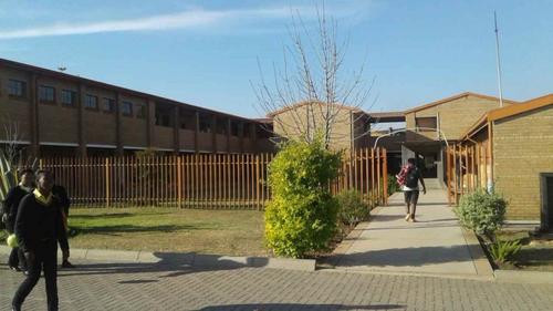 Ephes Mamkeli Secondary School principal reinstated | Joburg ETC
