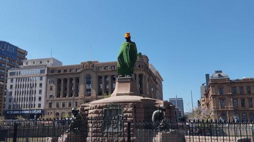 Paul Kruger statue turned to biggest Springbok supporter | Joburg ETC