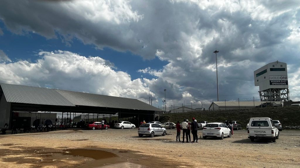 400 mine workers dismissed by Gold One over illegal strike | Joburg ETC
