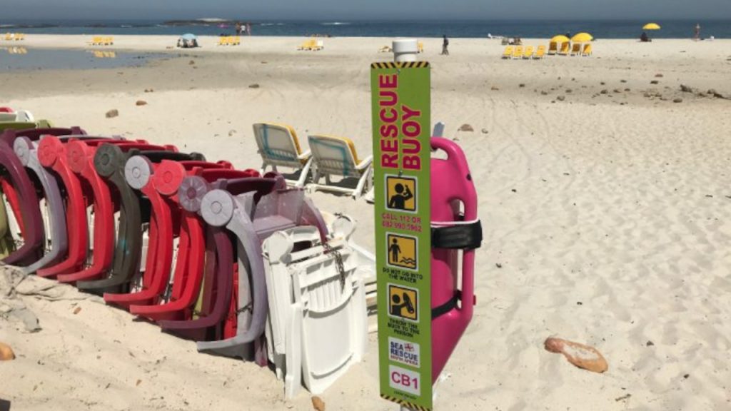 Pink rescue buoys remains crucial for live-saving efforts | Joburg ETC