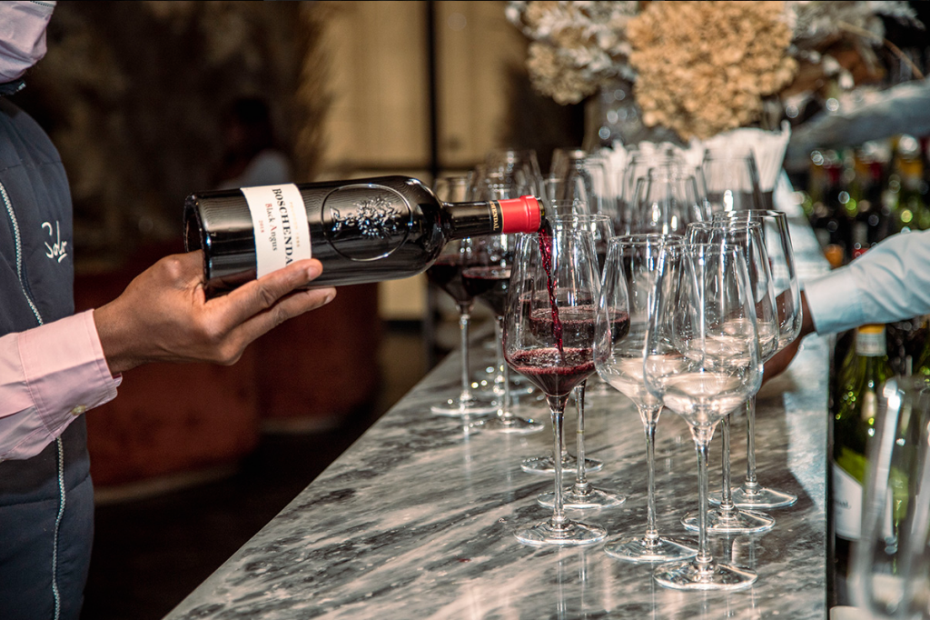 Solo Restaurant Sandton | Stylish Fine Dining & Wine Experience