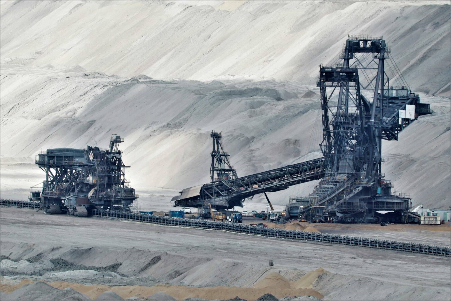 Ekapa Mining Files for Liquidation After Fatal Mud Rush, 1,300 Workers ...