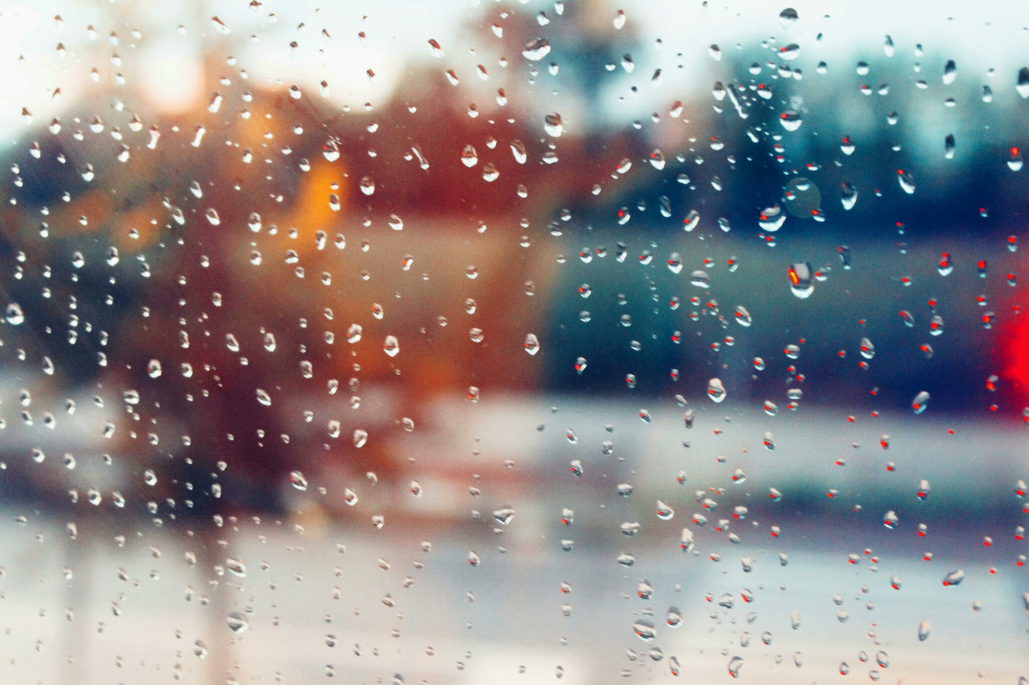 Gauteng Weekend Weather: 10mm Rain, Thunderstorms, and a 60% Chance of ...