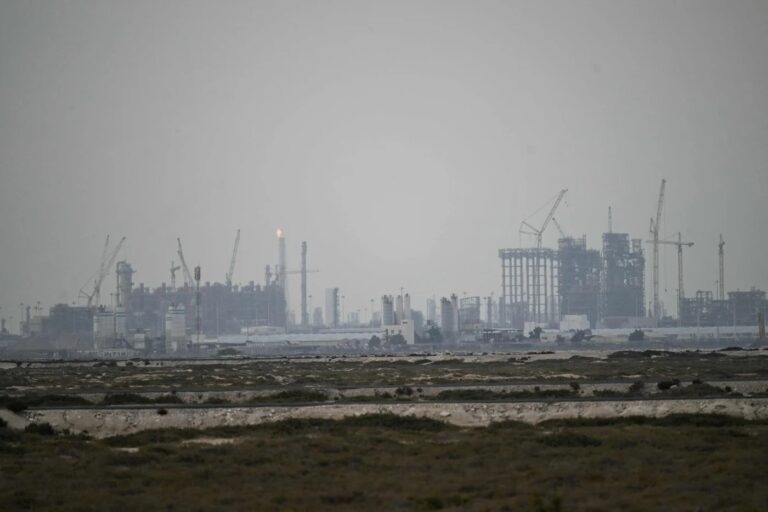 Gulf oil infrastructure rattled as Iran expands attacks